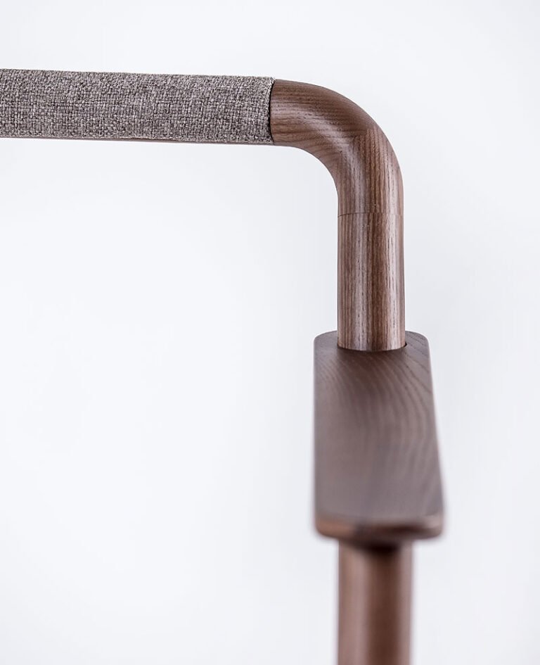 Стілець SMOOTH chair | Design-shop